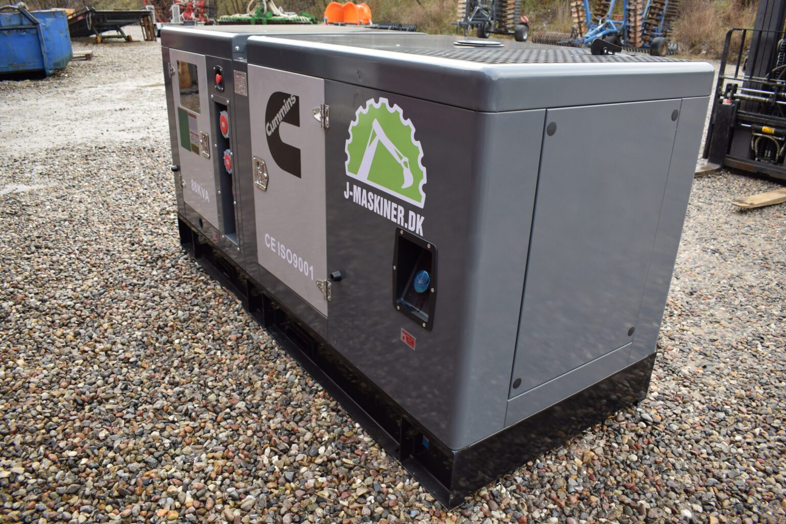 Cummins 88kva generator - J Maskiner