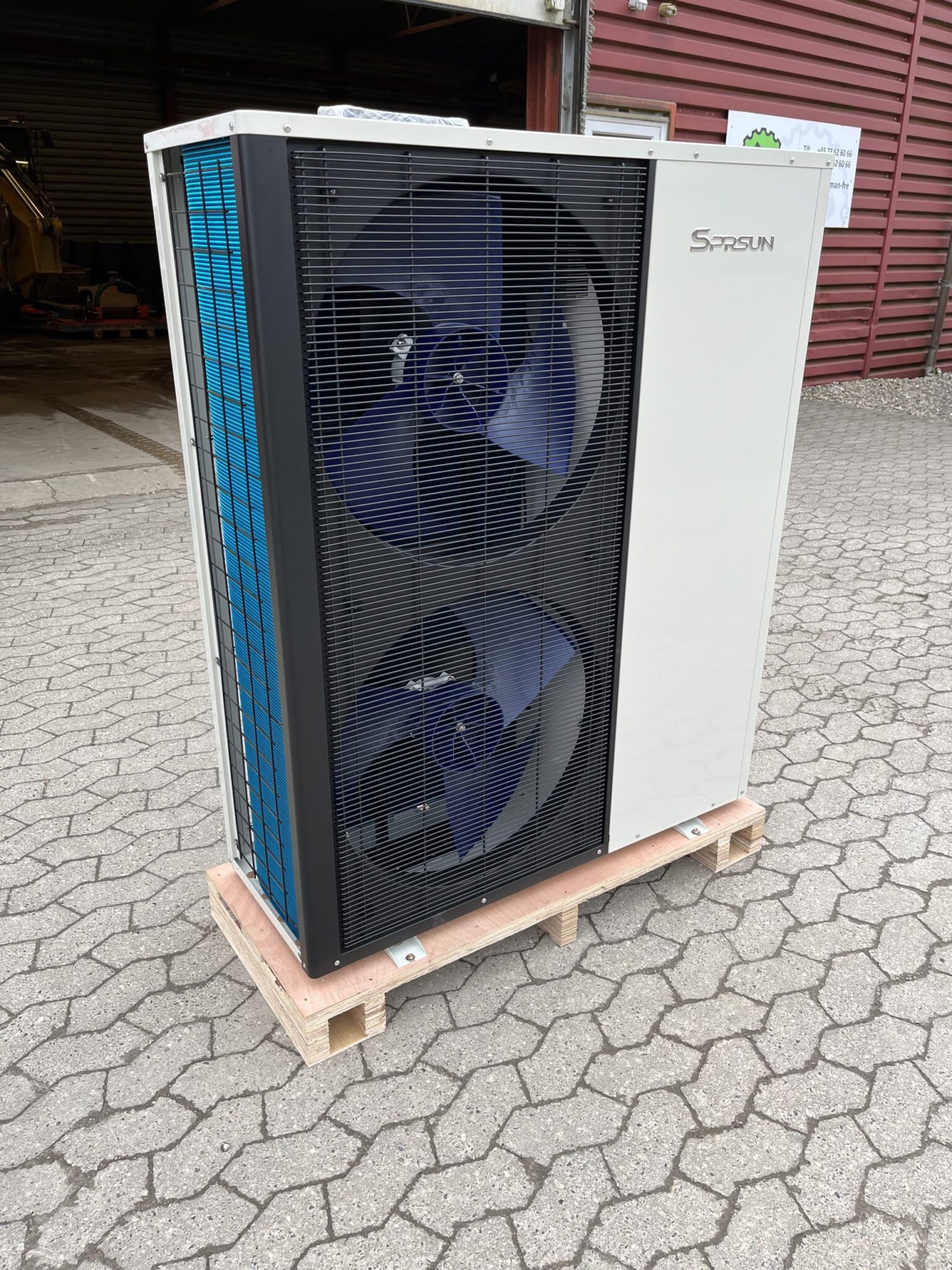 SPRSUN 25 KW inverter R290 - J Maskiner